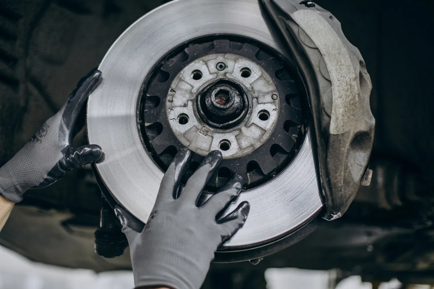 Types of Car Brakes | Complete Guide - Carchhe