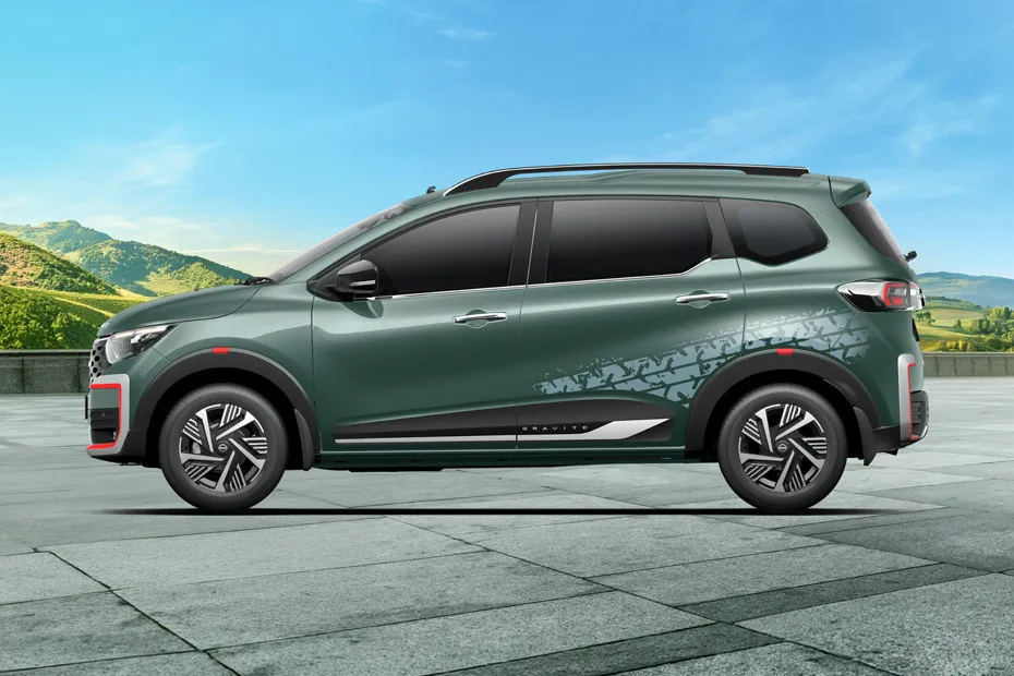 Nissan Gravite Images - Gravite Interior & Exterior Photo Gallery [39 ...